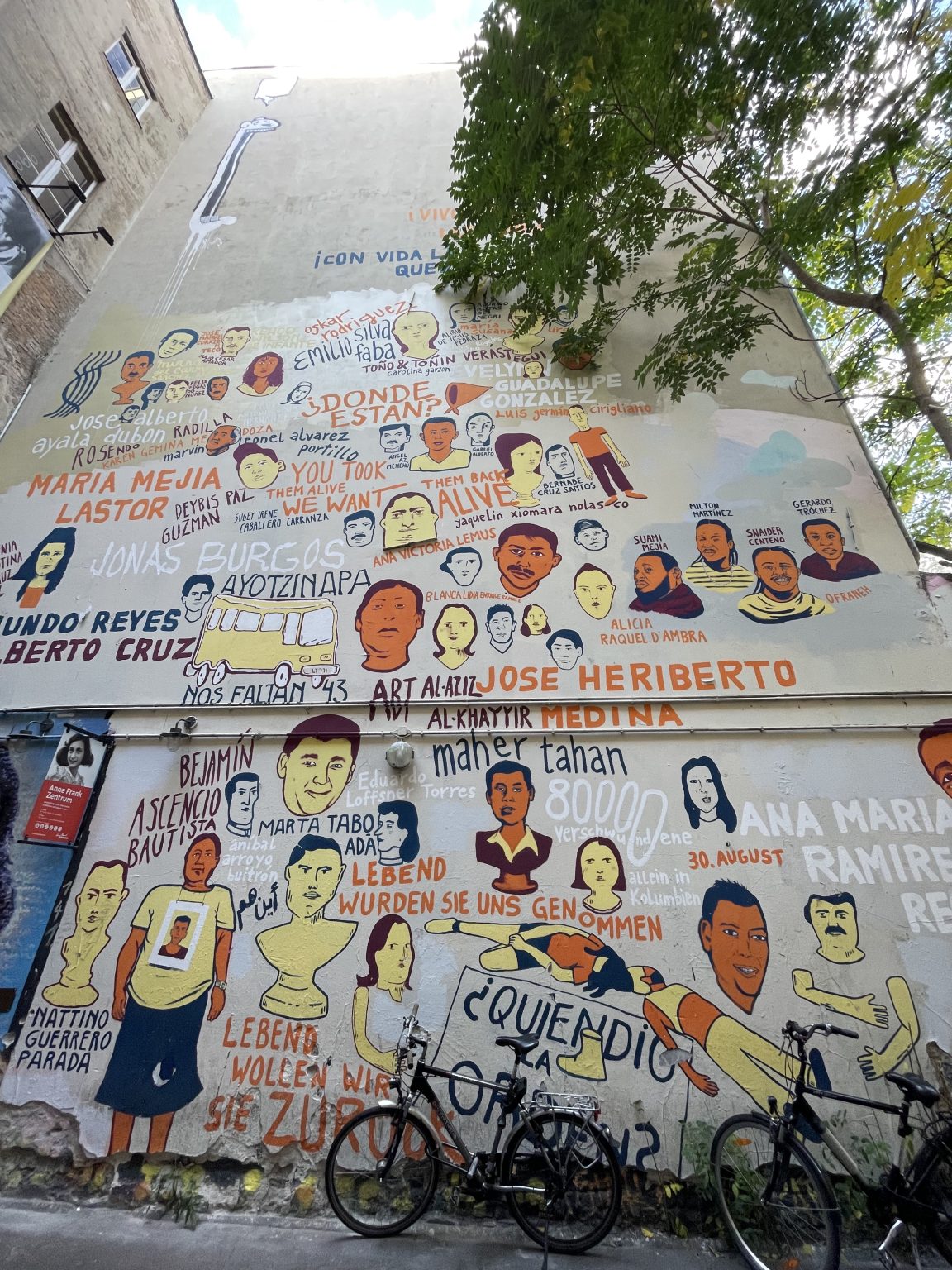 Conoce el mural de los desaparecidos en Berlín - Underground Periodismo ...